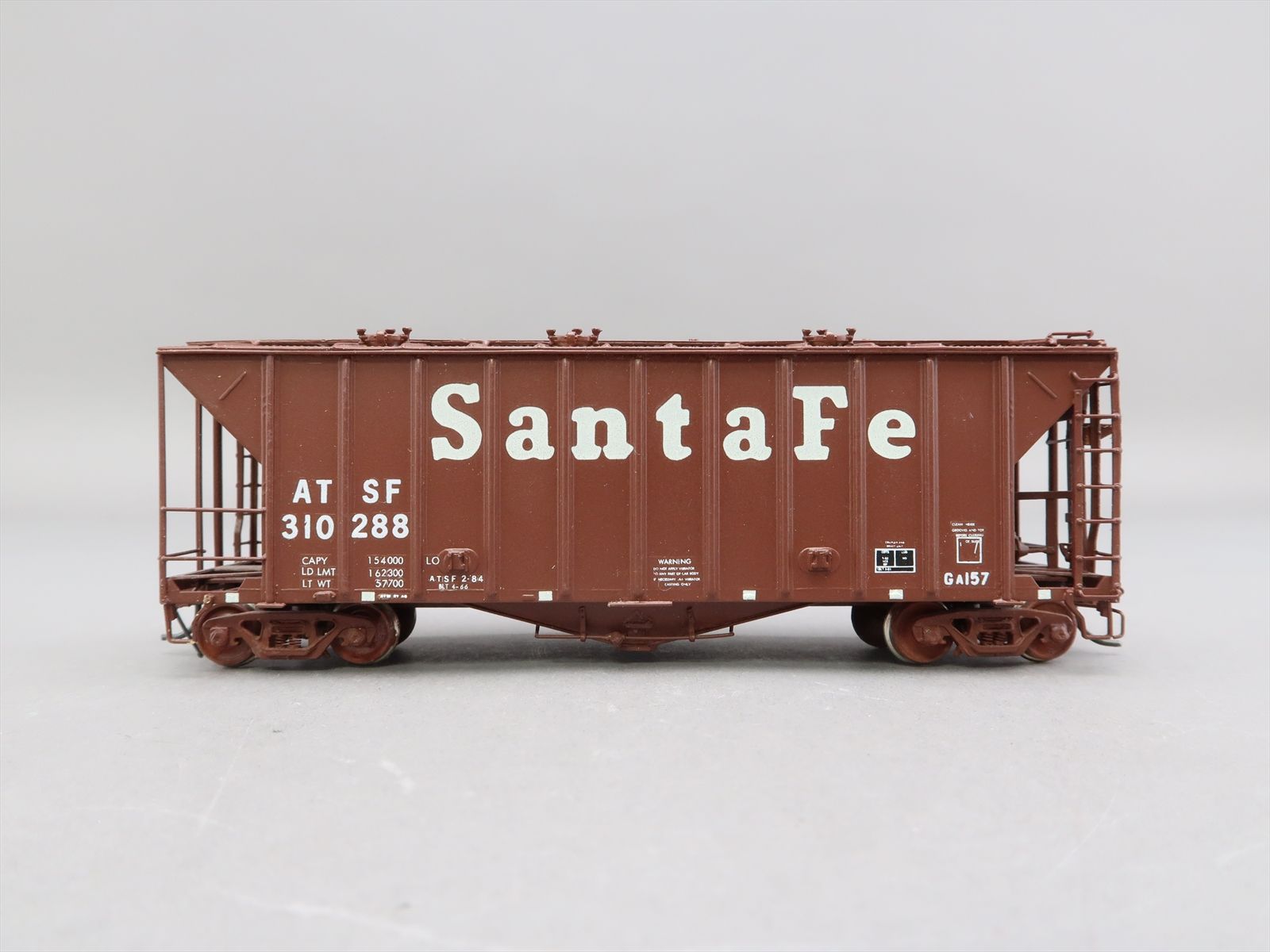 HO Brass Model - OMI 3113 AT&SF Santa Fe Covered Hopper Triangular ...