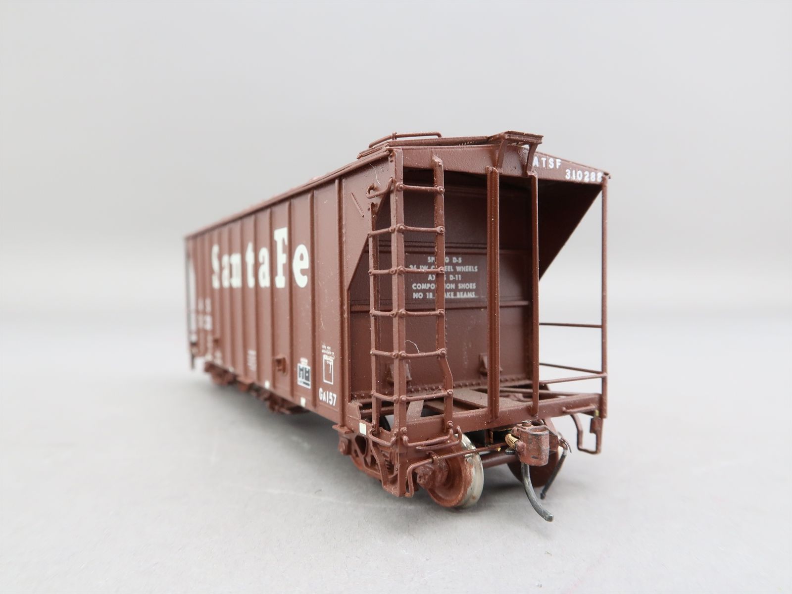 HO Brass Model - OMI 3113 AT&SF Santa Fe Covered Hopper Triangular Gussets #310288 - Custom ...