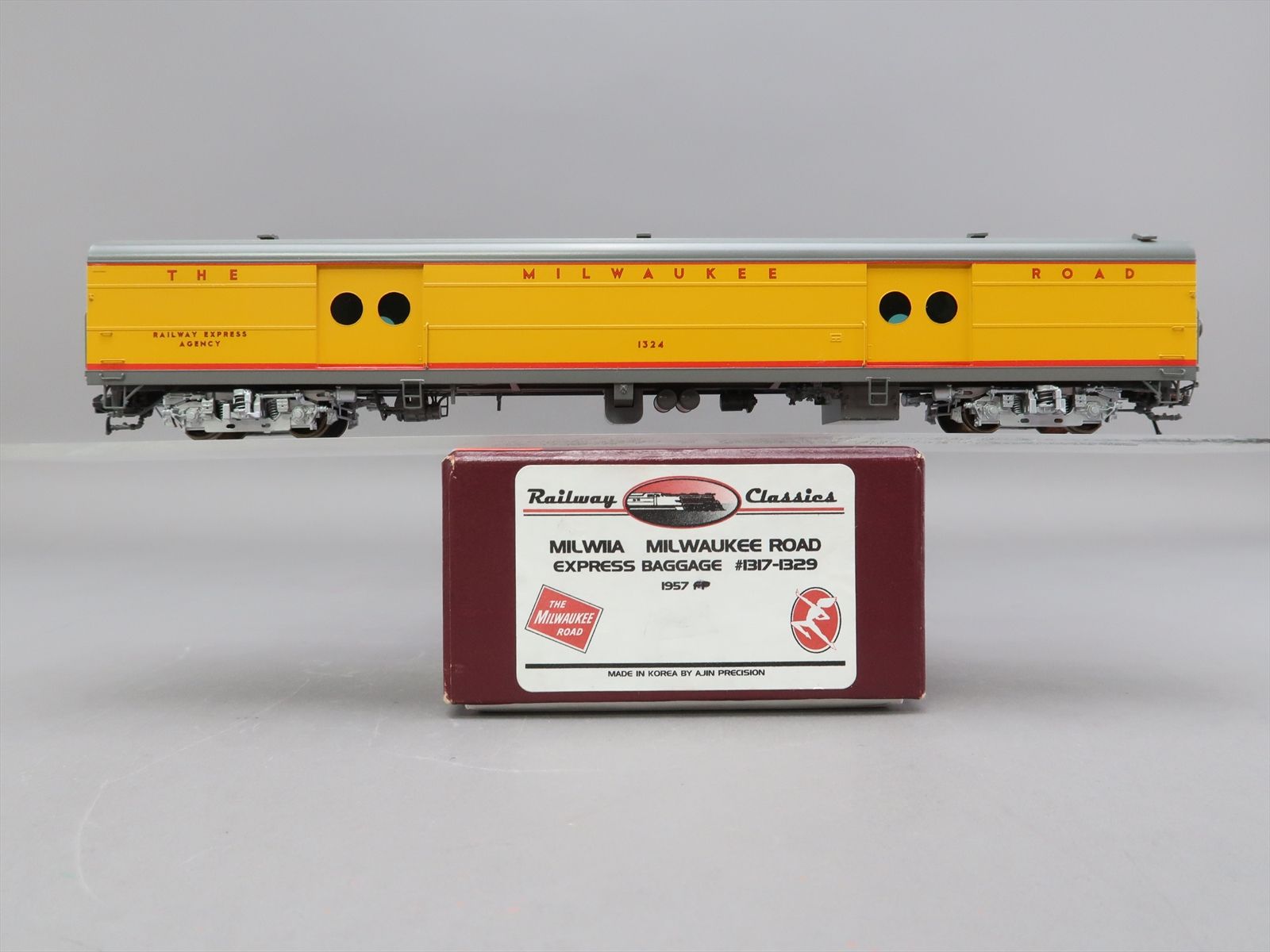 HO Brass Model - RWC MILW11A Milwaukee Express Baggage #1324 1957 ...