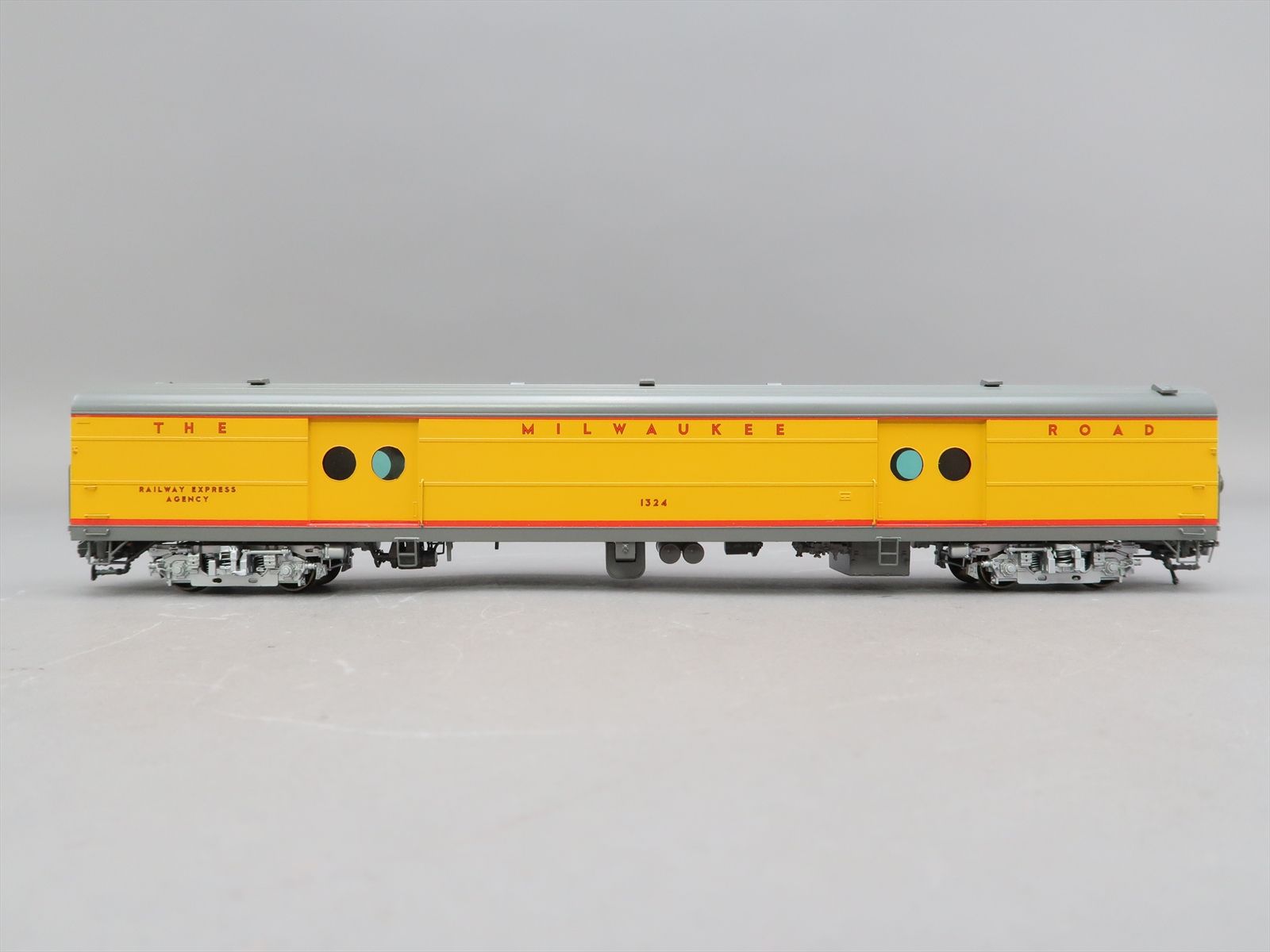 HO Brass Model - RWC MILW11A Milwaukee Express Baggage #1324 1957 ...