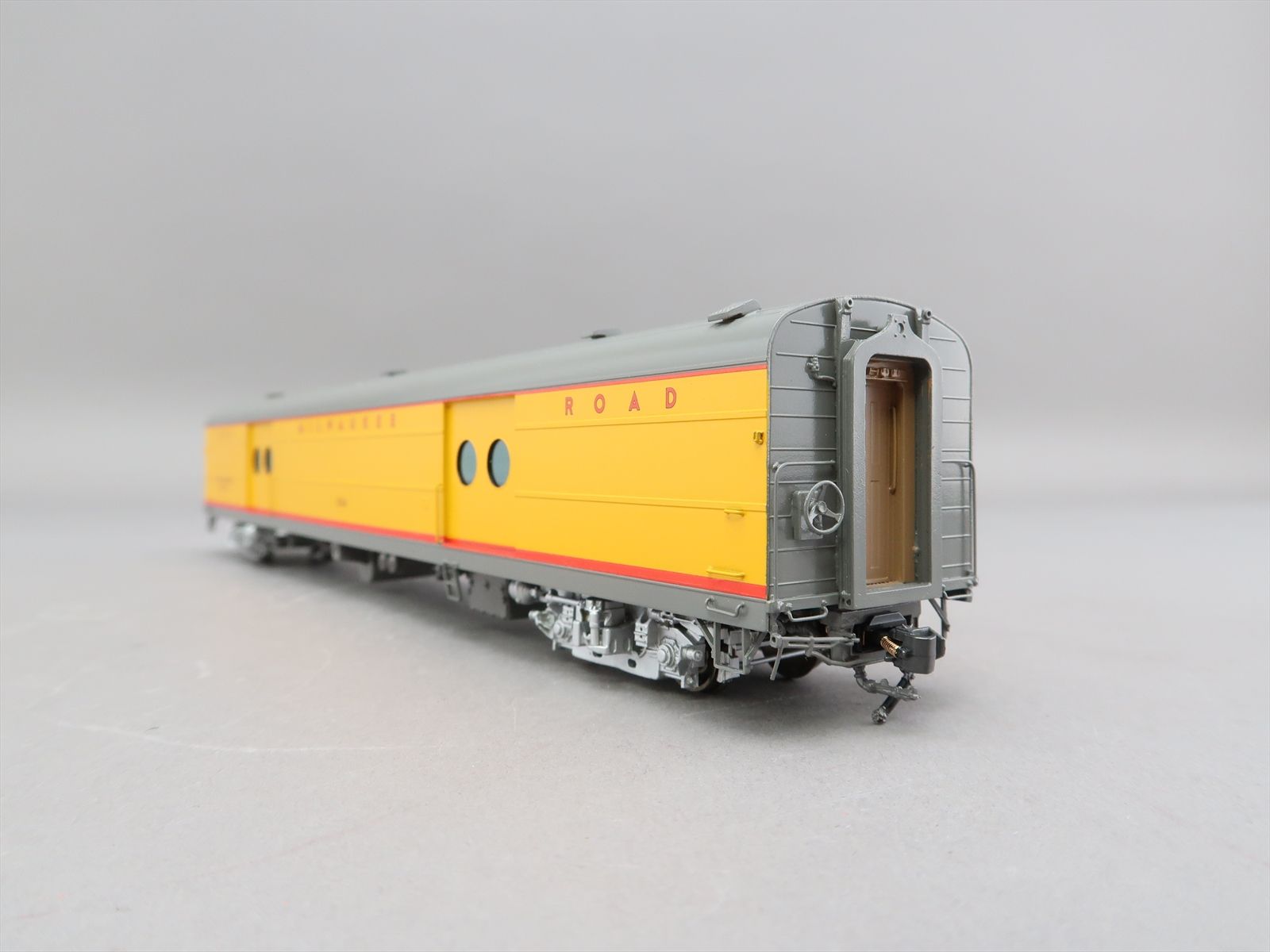 HO Brass Model - RWC MILW11A Milwaukee Express Baggage #1324 1957 ...