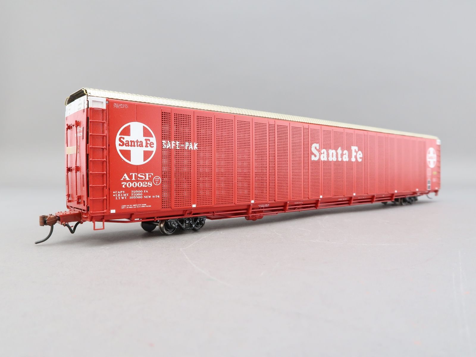 HO Brass Model - OMI 3251 AT&SF Santa Fe Safe-T-Pack Auto Rack Tri ...