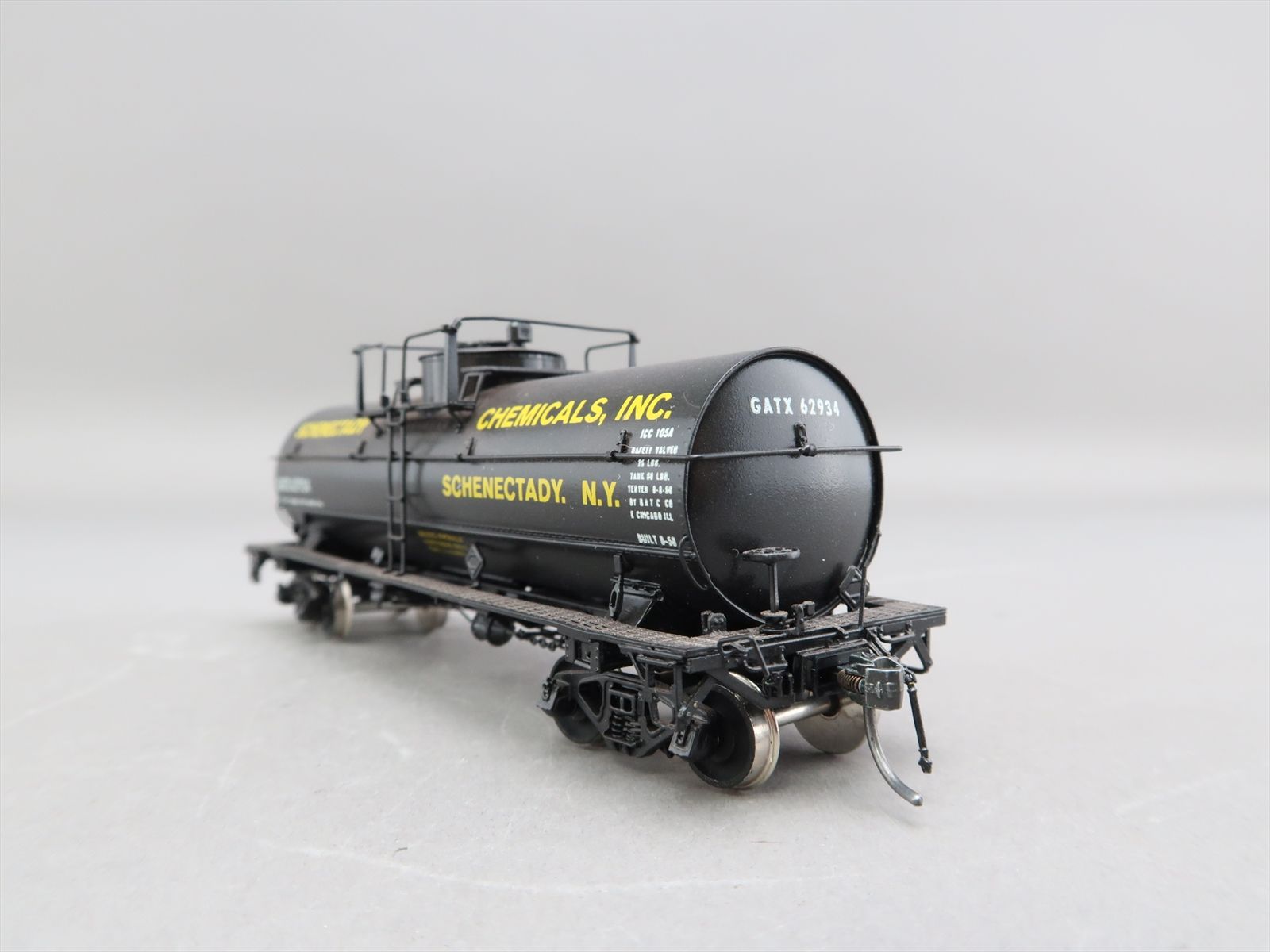 HO Brass Model - OMI 3270.4 GATX Schenectady Chemicals, Inc. 8000 ...