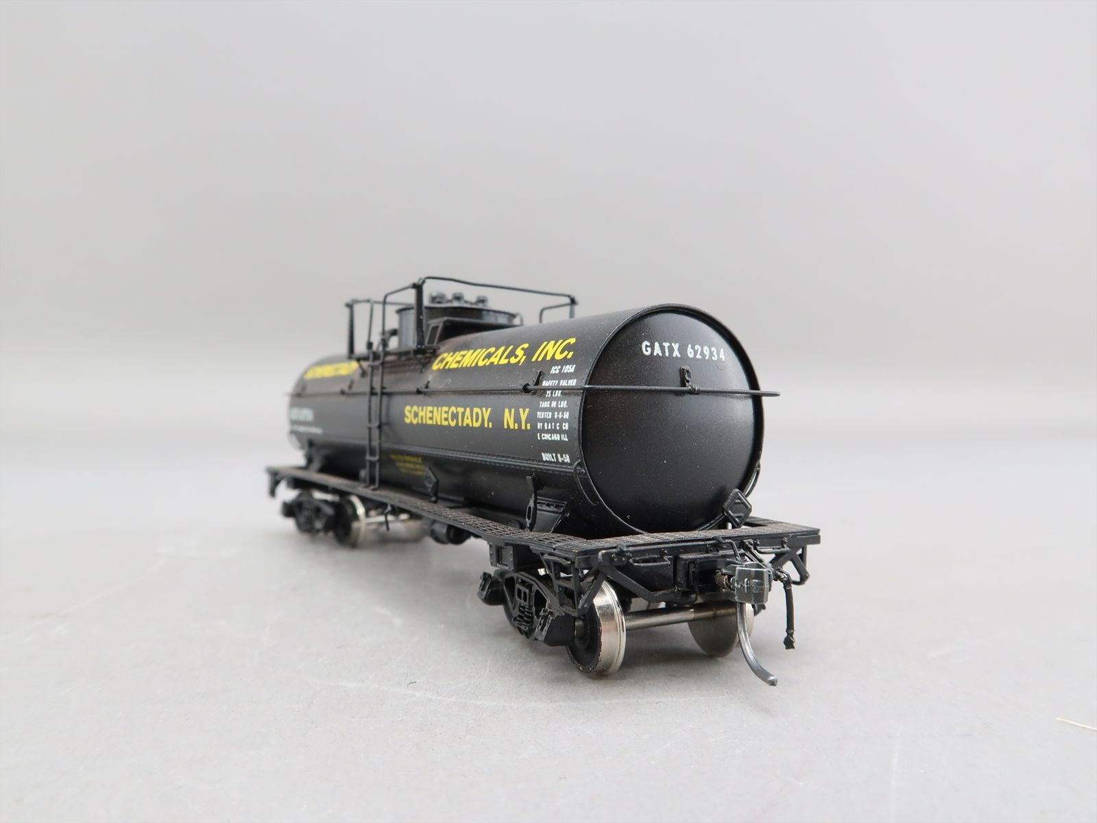 HO Brass Model - OMI 3270.4 GATX Schenectady Chemicals, Inc. 8000 ...
