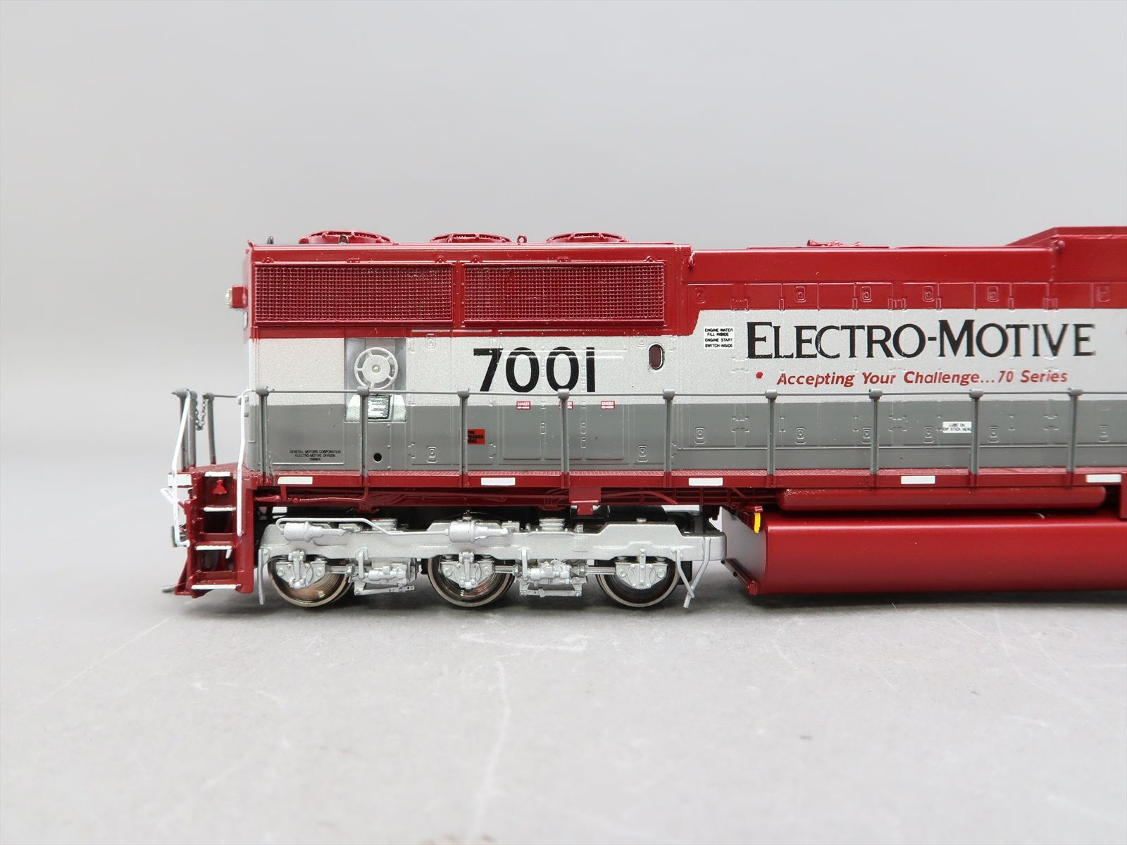 HO Brass Model - OMI 5813.1 EMD Demonstrator SD70M Demo #7001 - F/P ...