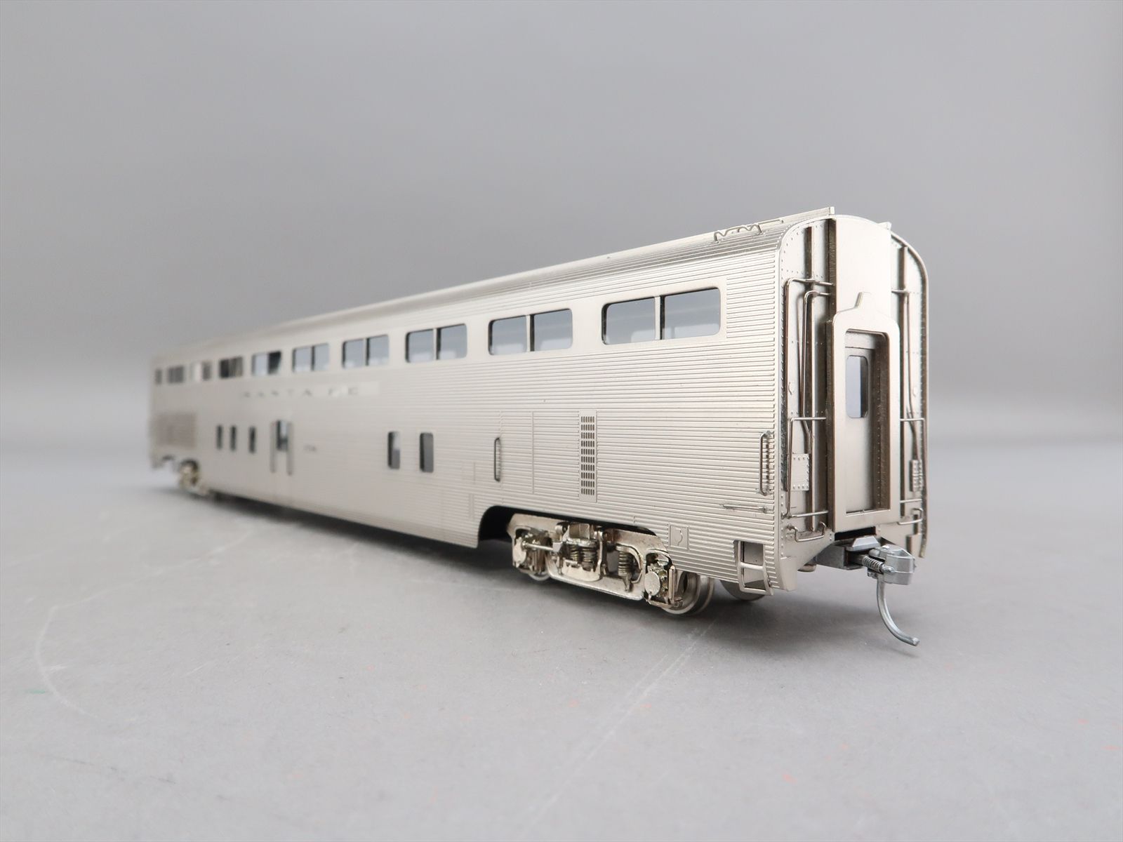 HO Brass Model - HM Hallmark AT&SF Santa Fe High Level Chair Car ...