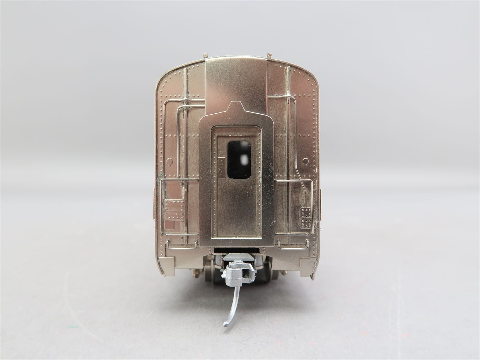 HO Brass Model - HM Hallmark AT&SF Santa Fe High Level Chair Car ...