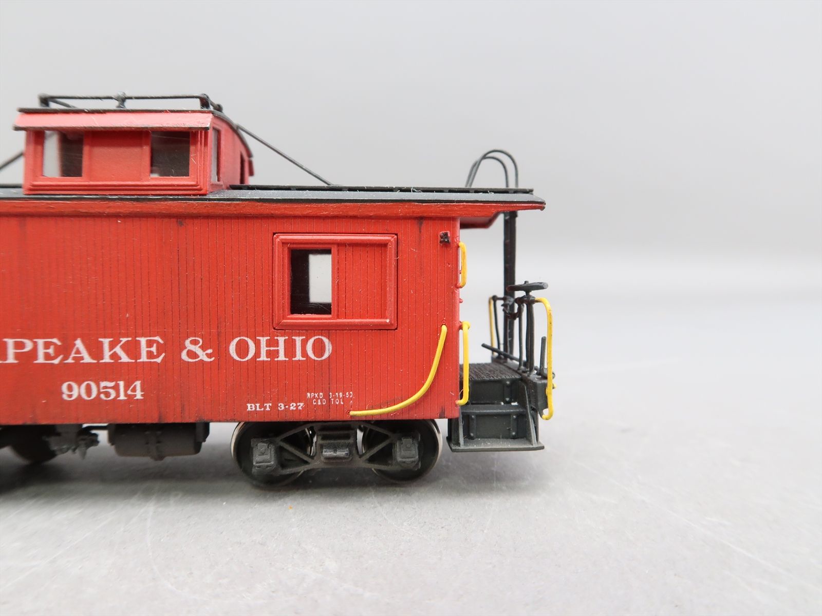 HO Brass Model - OMI 1160 C&O Chesapeake & Ohio Wood Caboose #90514 - Custom + Weathered - 1985 ...