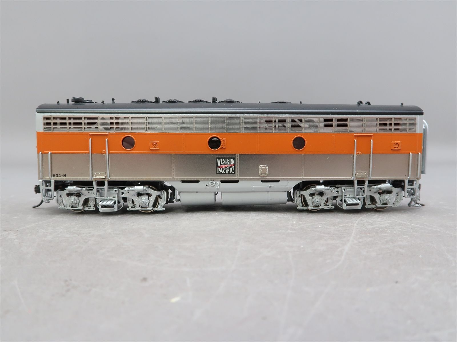 HO Brass Model - OMI 6495 WP Western Pacific F7 F7B #804B - Custom - 1993 Run - Ajin