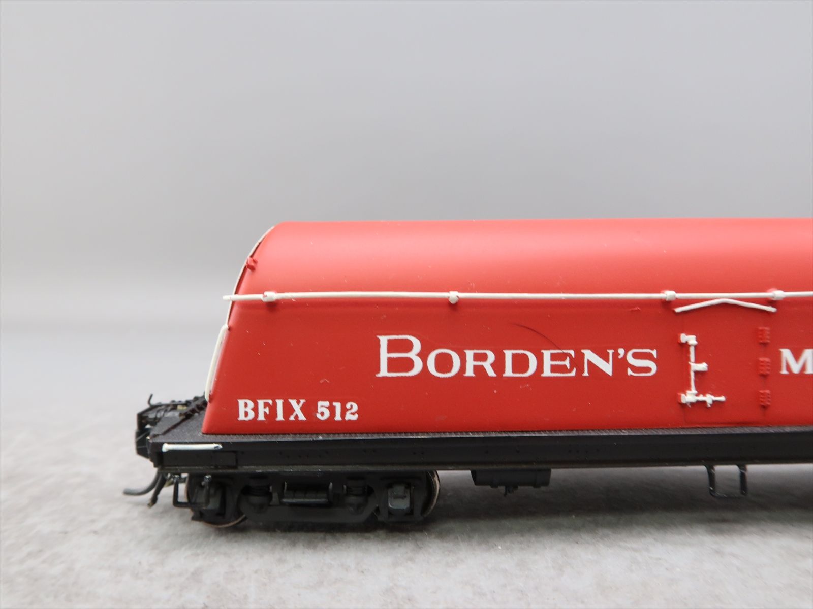 HO Brass Model - OMI 1369 BFIX Borden's Milk Car Without Fin #512 - Custom - 1986 Run - M.S. Models
