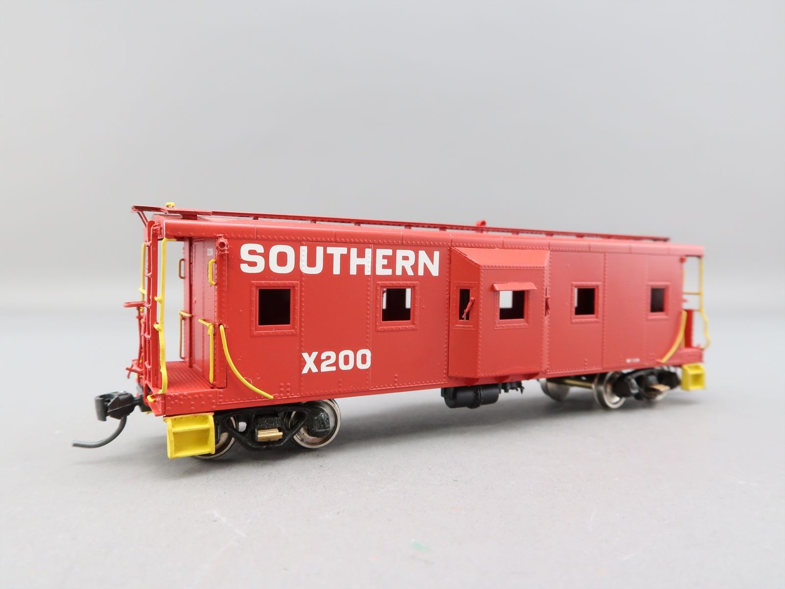 HO Brass Model - OMI 1261 SOU Southern Steel B-W Caboose Round Roof ...