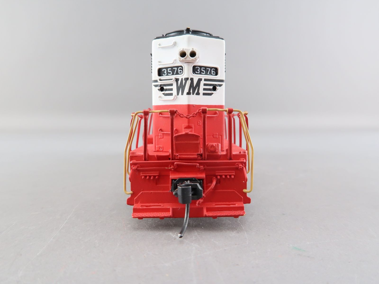 HO Brass Model - Oriental WM Western Maryland EMD GP35 Low Hood #3576 ...