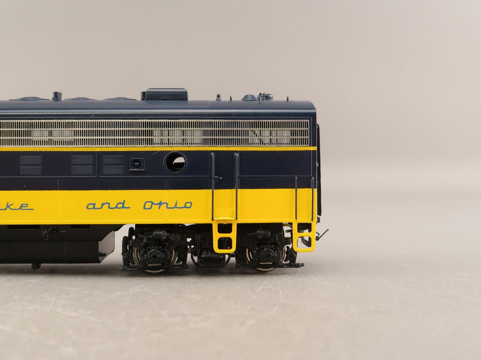 HO Brass Model - Oriental C&O Chesapeake & Ohio FP7 FP7A Phase II - Custom - Samhongsa