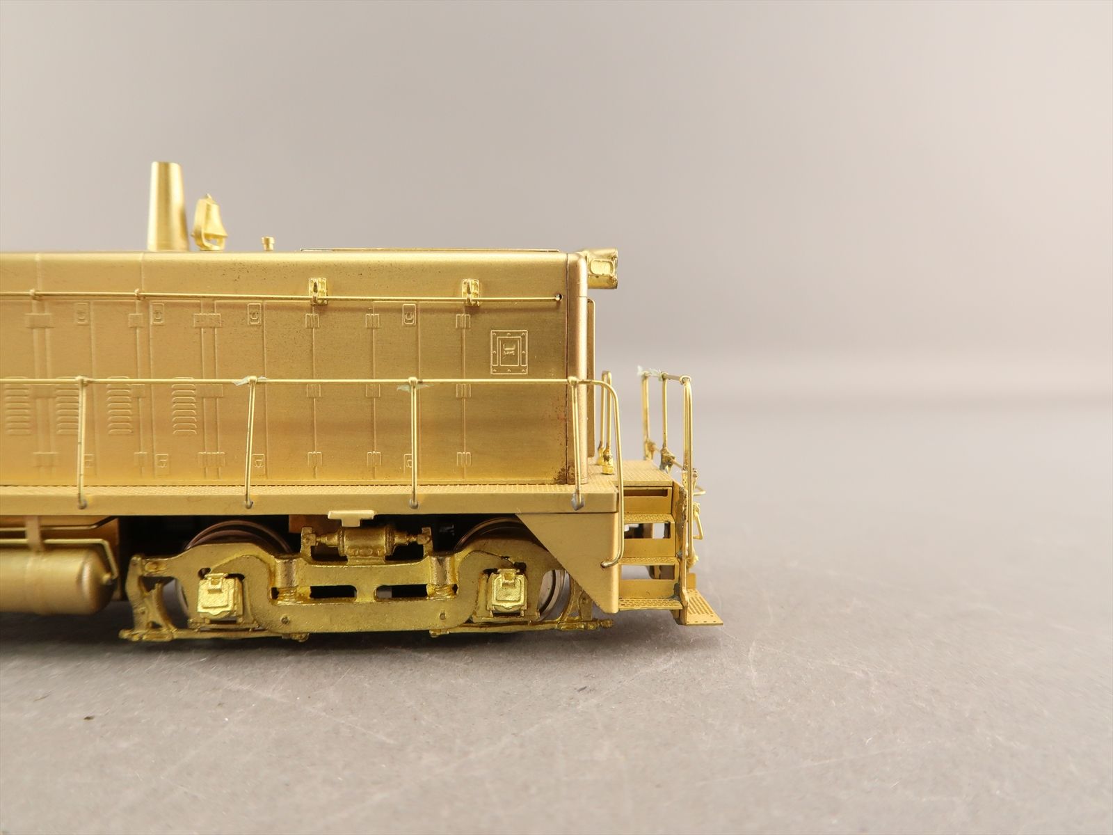 HO Brass Model - Oriental EMD SW-8 800HP Diesel Locomotive - Unpainted ...