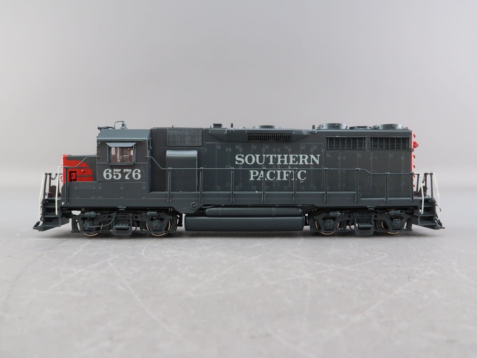 HO Brass Model - OMI 5057 SP Southern Pacific GP-35 Bloody Nose Scarlet ...