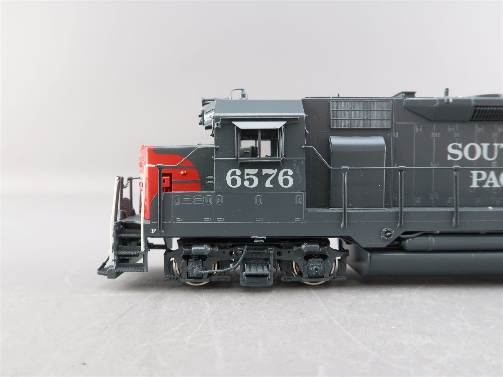 HO Brass Model - OMI 5057 SP Southern Pacific GP-35 Bloody Nose Scarlet ...