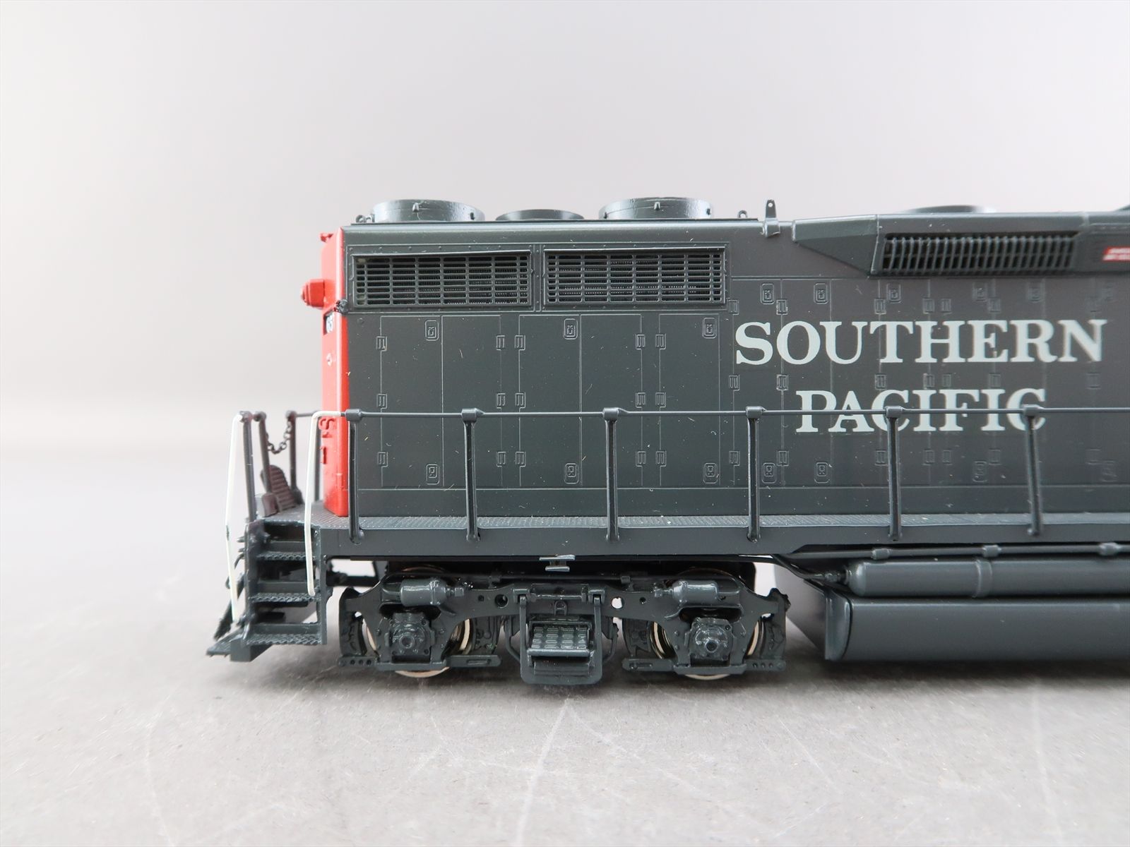 HO Brass Model - OMI 5057 SP Southern Pacific GP-35 Bloody Nose Scarlet ...