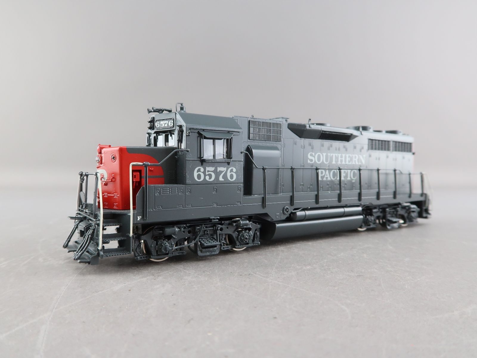 HO Brass Model - OMI 5057 SP Southern Pacific GP-35 Bloody Nose Scarlet ...