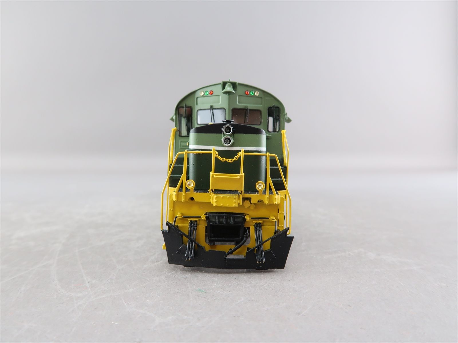 HO Brass Model - OMI 6700.1 PGE Pacific Great Eastern Two Tone Green ...