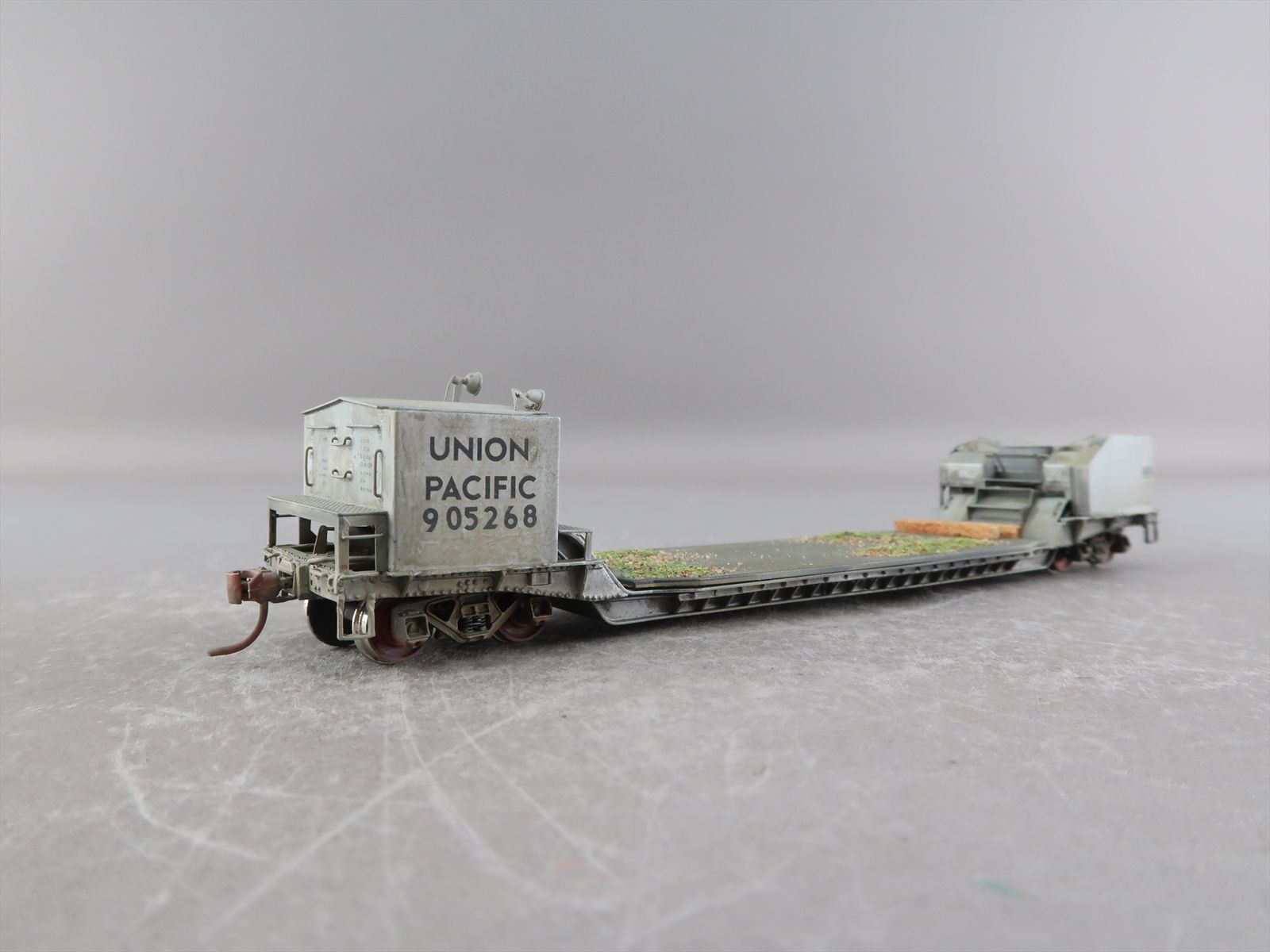 HO Brass Model - OMI 3059 UP Union Pacific Bulldozer Wreck Flat Car ...