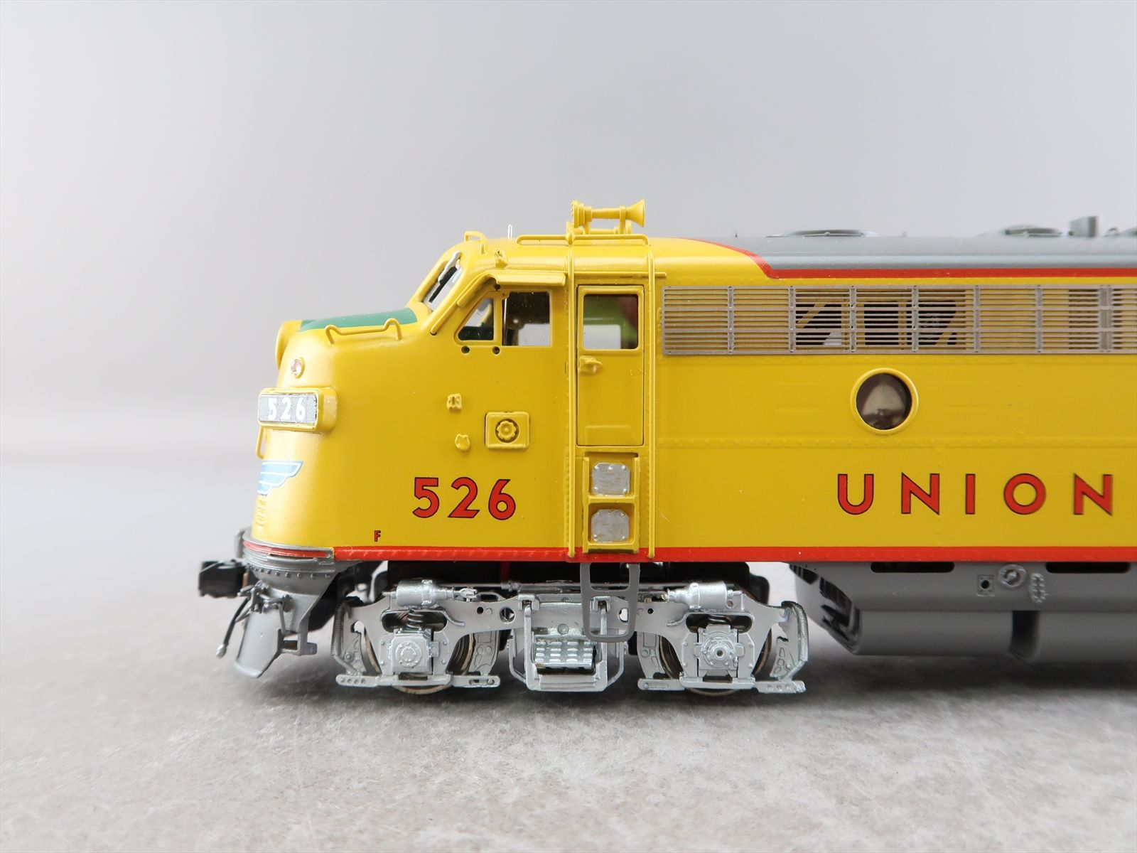 HO Brass Model - OMI 6519 UP Union Pacific F9 F9A F9Am #526 - Pro Paint - 1992 Run - Ajin