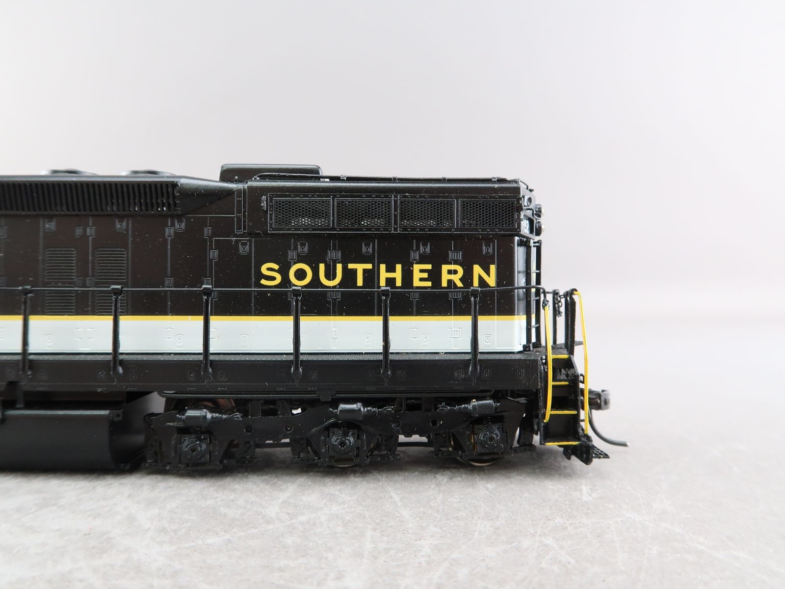 HO Brass Model - OMI 5177 SOU Southern SD9 Phase II #202 - Custom ...