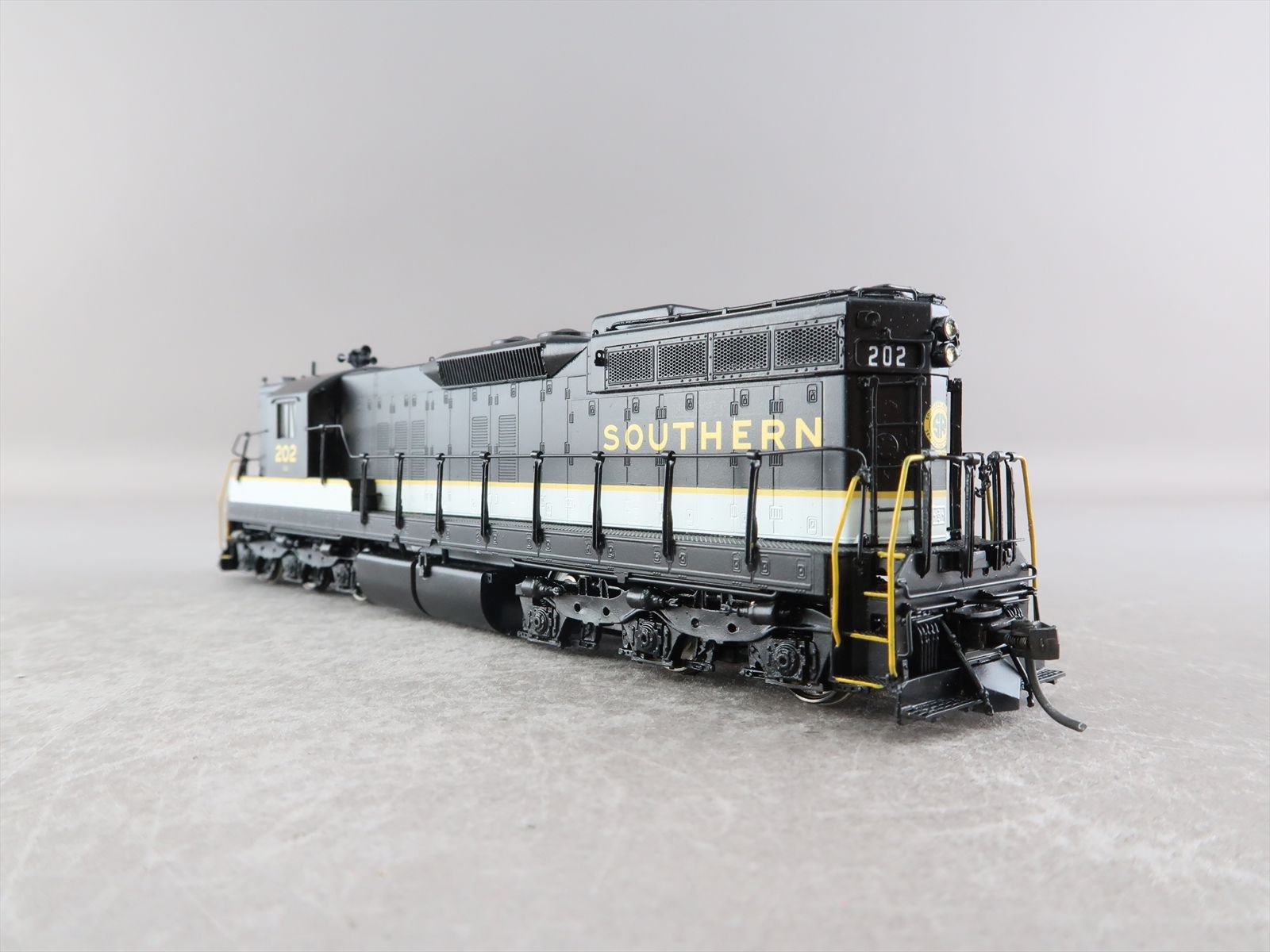 HO Brass Model - OMI 5177 SOU Southern SD9 Phase II #202 - Custom ...