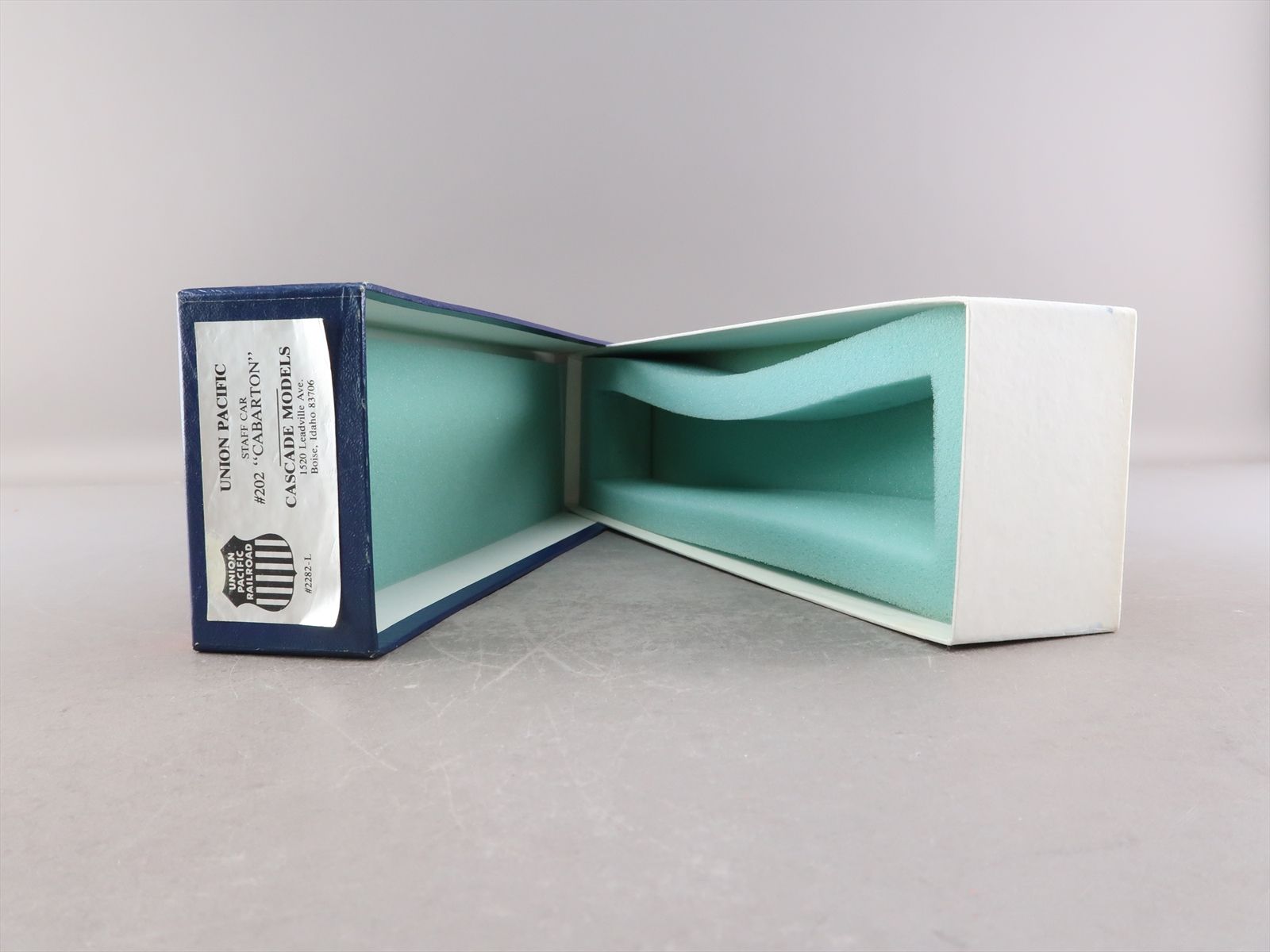 HO Brass Model - Cascade 2282-L UP Union Pacific Staff Car Cabarton ...