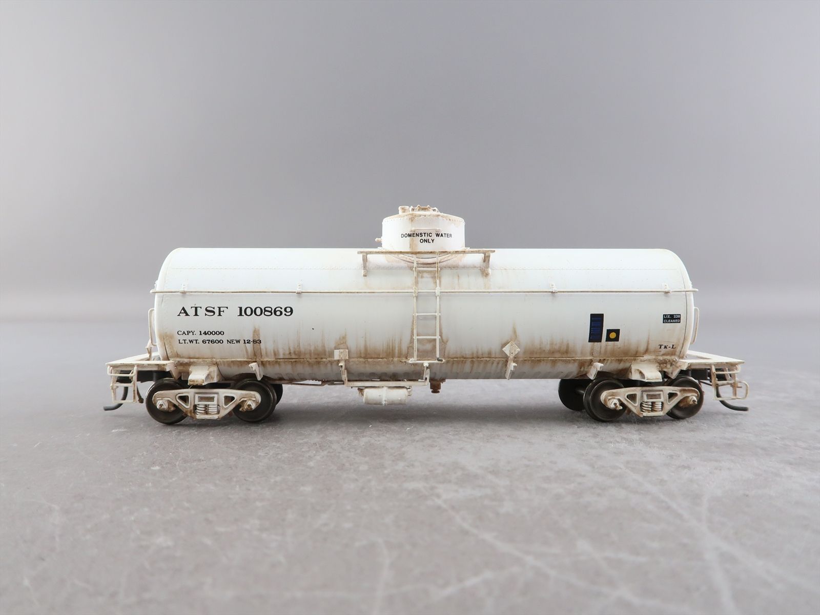 HO Brass Model - DP 5529 AT&SF Santa Fe Single Dome Tank Car White ...