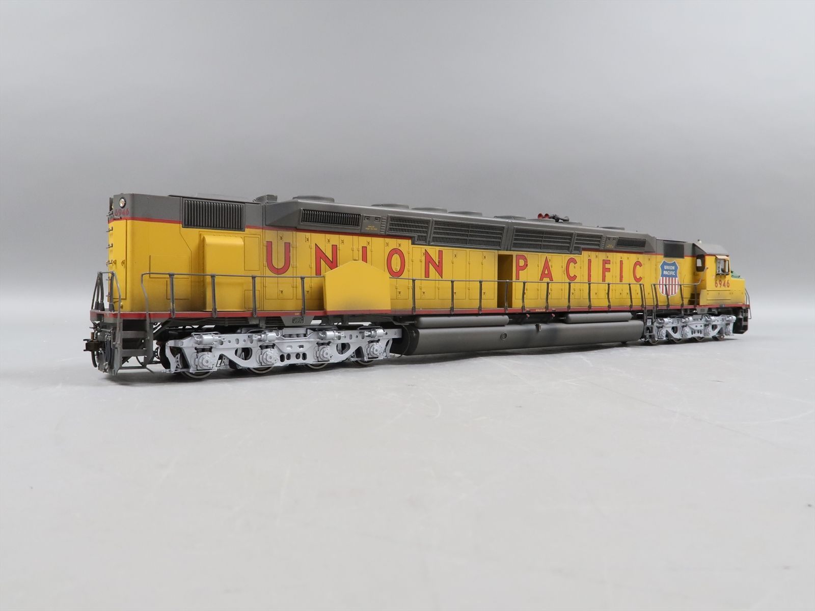 O Brass Model - PSC 15075 UP Union Pacific EMD DD-40X #6946 - Custom ...