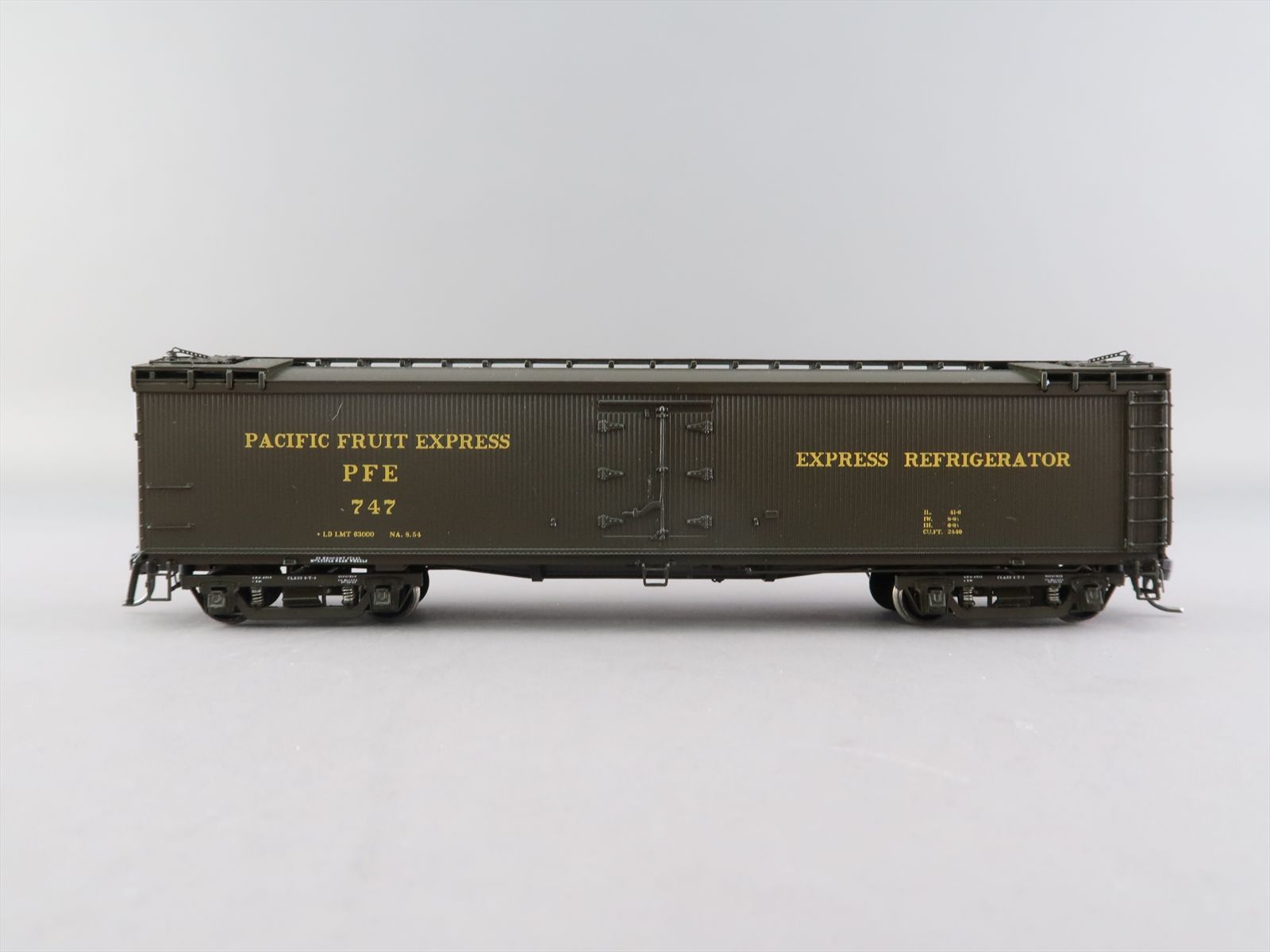 HO Brass Model - CIL 2530.1 PFE Pacific Fruit Express Reefer ...