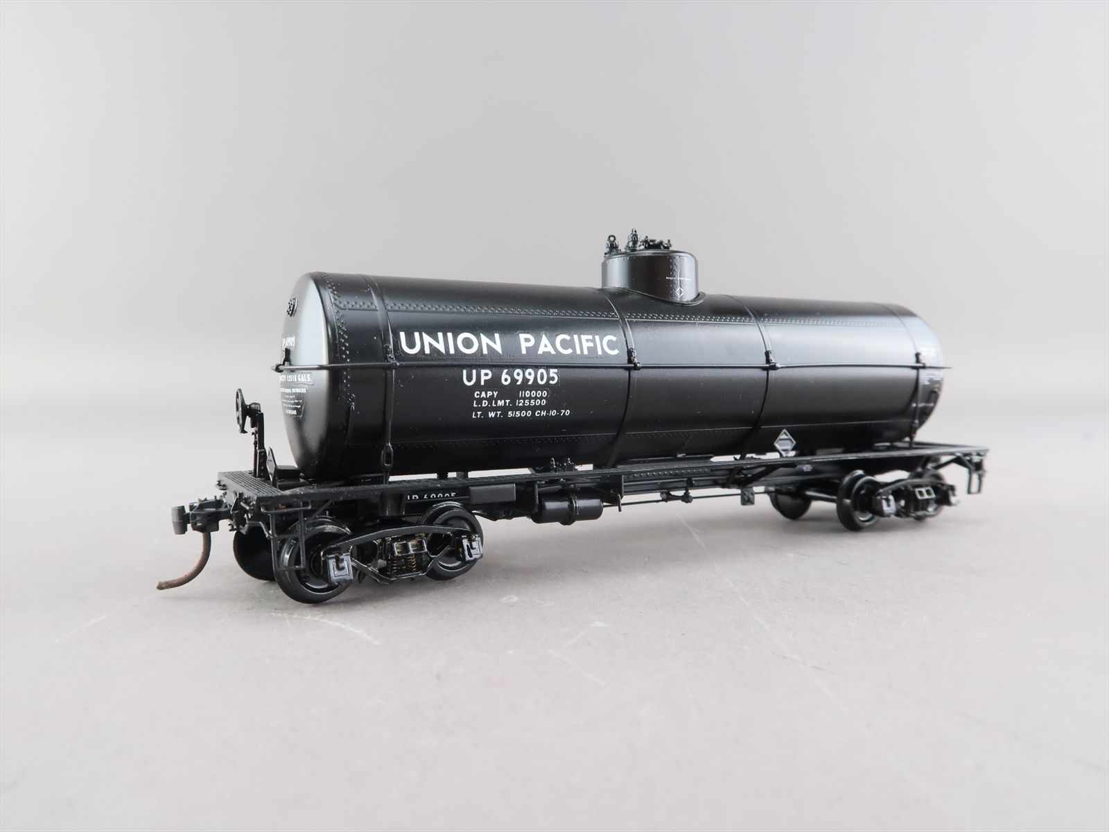 HO Brass Model - OMI 1304.3 UP Union Pacific Tank Car from MOW Weed Sprayer Black #69905 - F/P ...