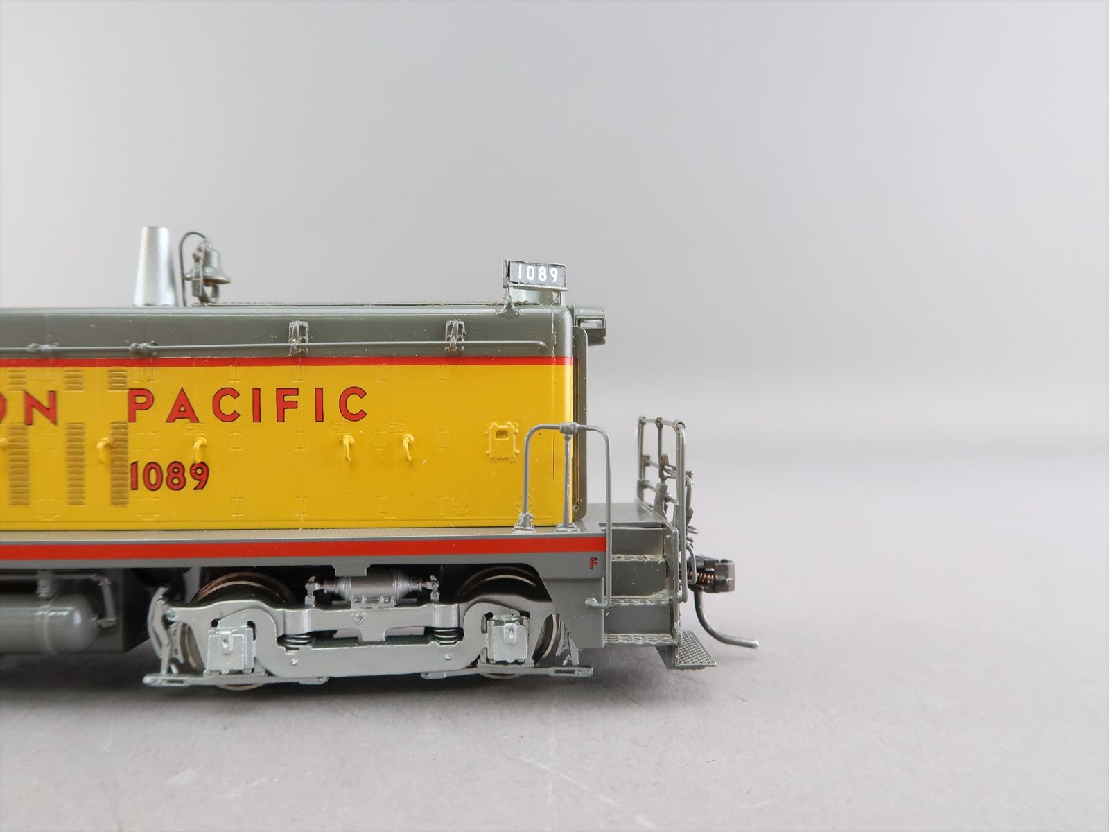 HO Brass Model - OMI 6198 UP Union Pacific NW-2 #1089 - Pro Paint ...
