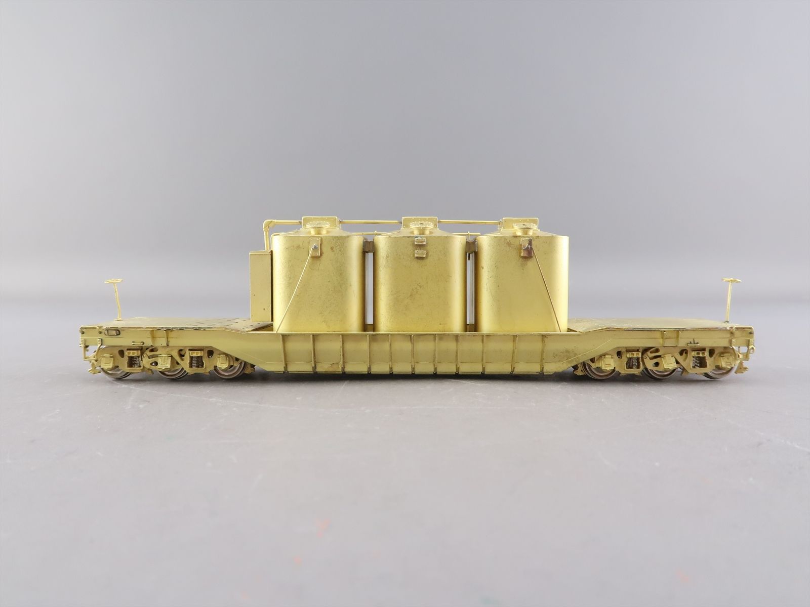 HO Brass Model - OMI 3198 Greenville Well Car 55' 6-Axle Buckeye Trucks ...