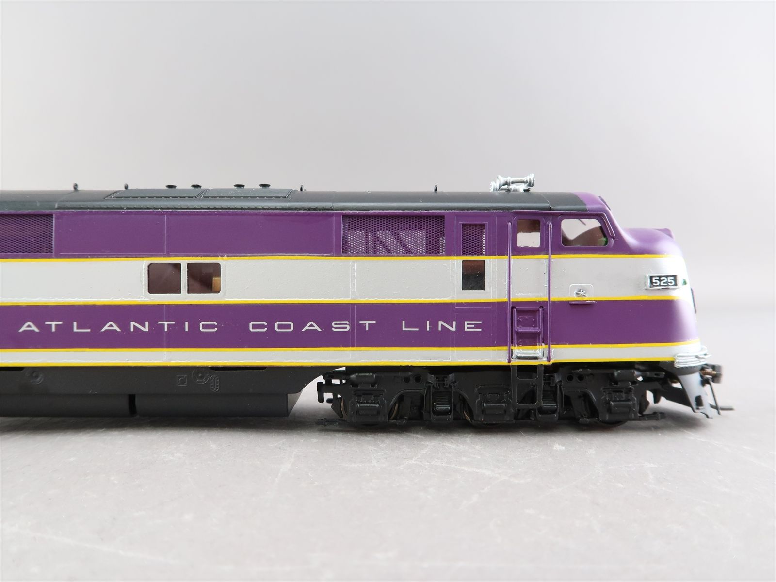 HO Brass Model - Sunset ACL Atlantic Coast Line EMD E7 E7A A Unit Powered #525 - Custom ...