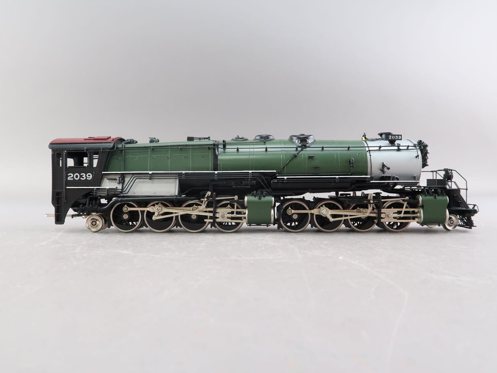 HO Brass Model - Oriental GN Great Northern R-1 2-8-8-2 Closed Cab ...