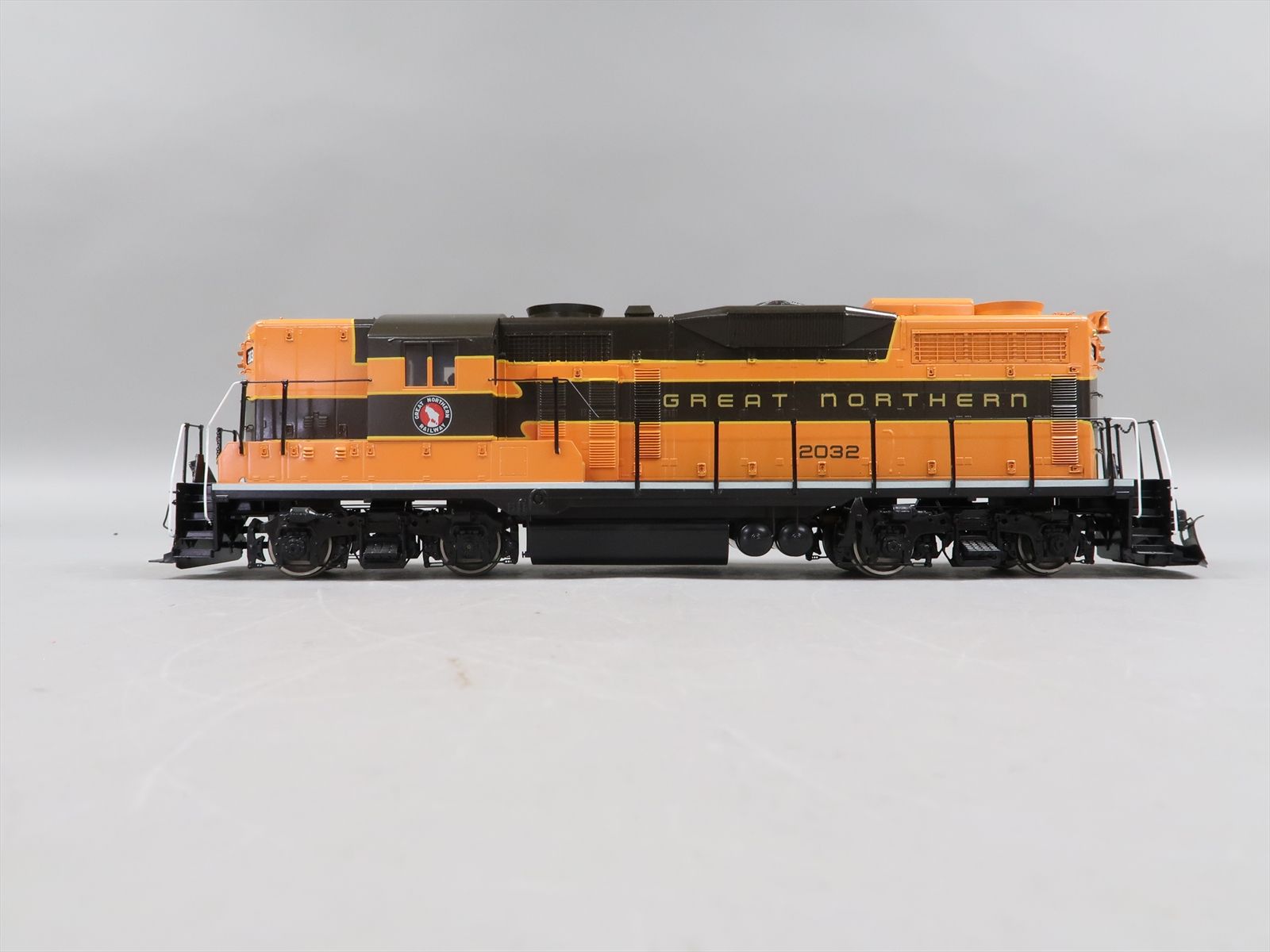 O Brass Model - Oriental GN Great Northern EMD GP20 2000HP High Hood ...