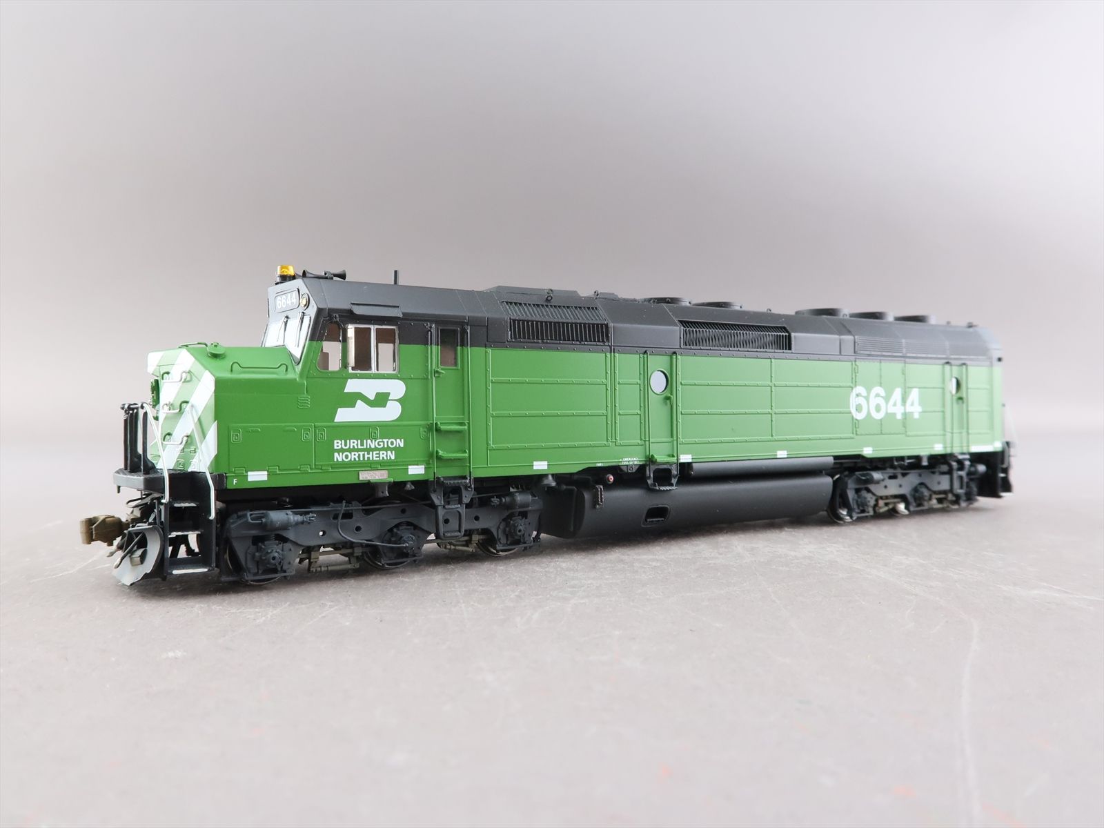 HO Brass Model - OMI 5686 BN Burlington Northern F45 #6644 - Custom + Weathered - 1998 Run - Ajin