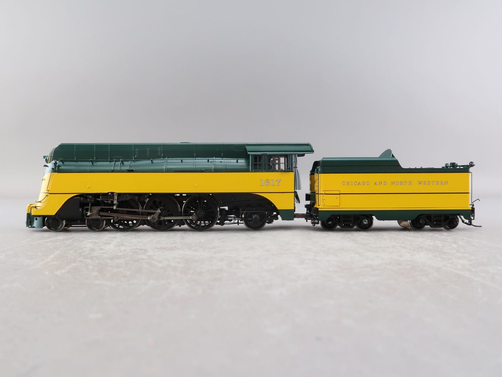 HO Brass Model - PSC 18234-1 C&NW Chicago & Northwestern 4-6-2 ...