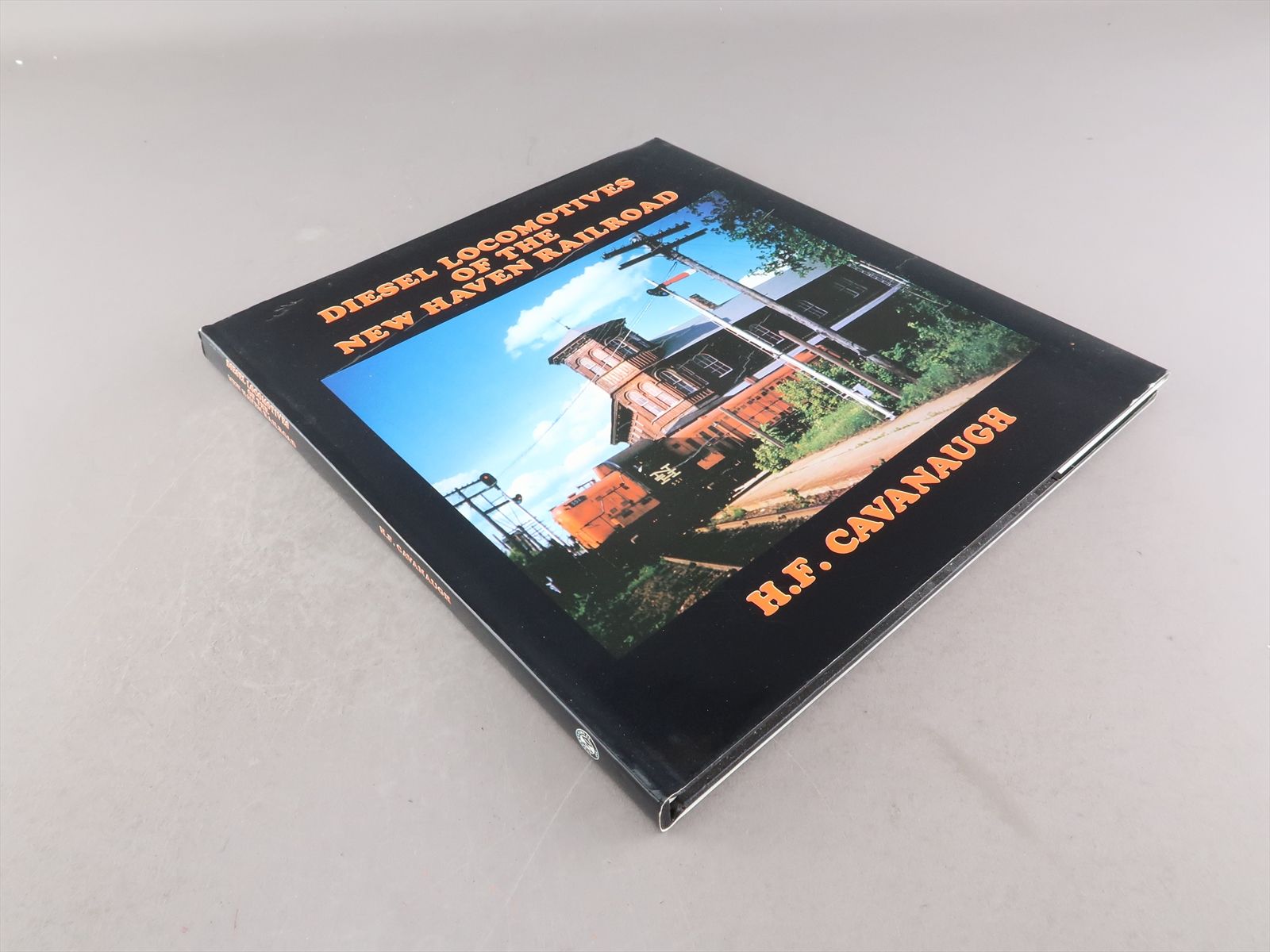 Railroad Book: Diesel Locomotives of the New Haven Railroad - Cavanaugh ...