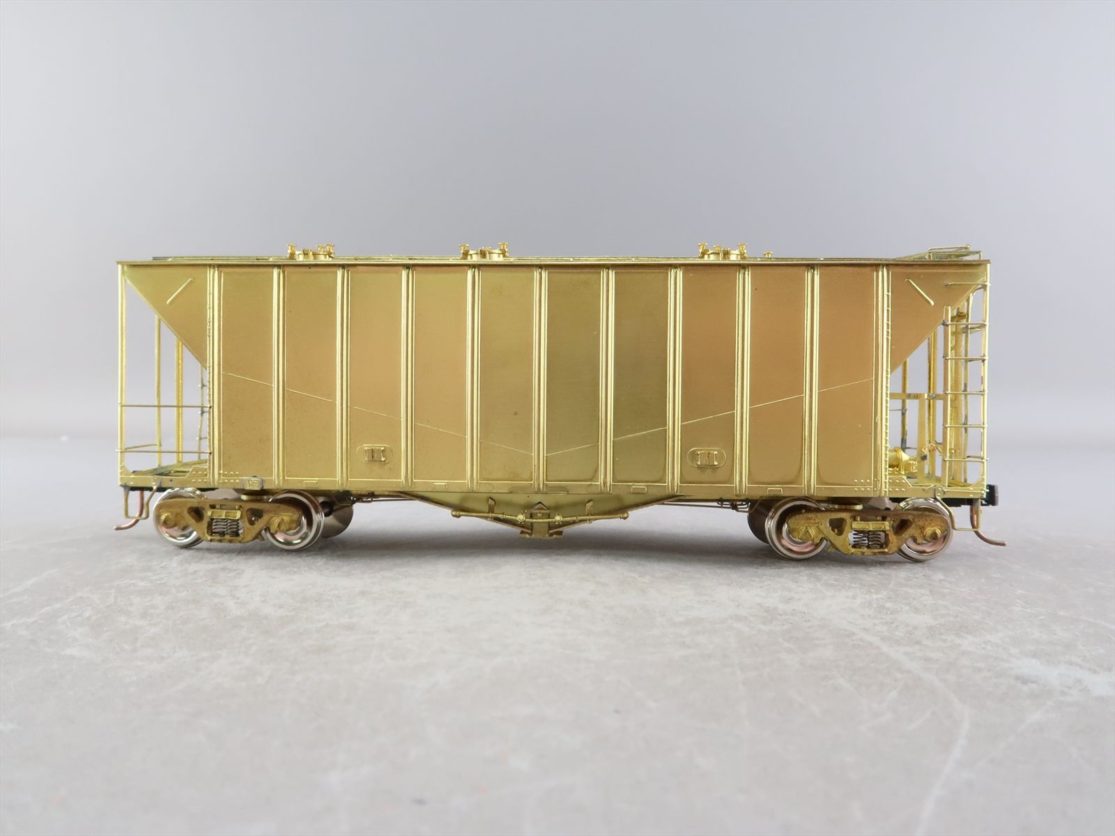 S Brass Model - RRM / OMI River Raisin Airslide Covered Hopper 1965 ...