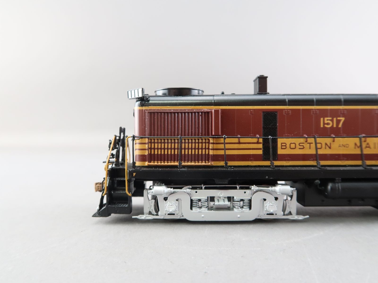 HO Brass Model - OMI AZ-1027-4 B&M Boston & Maine ALCO RS-3 #1517 - F/P ...