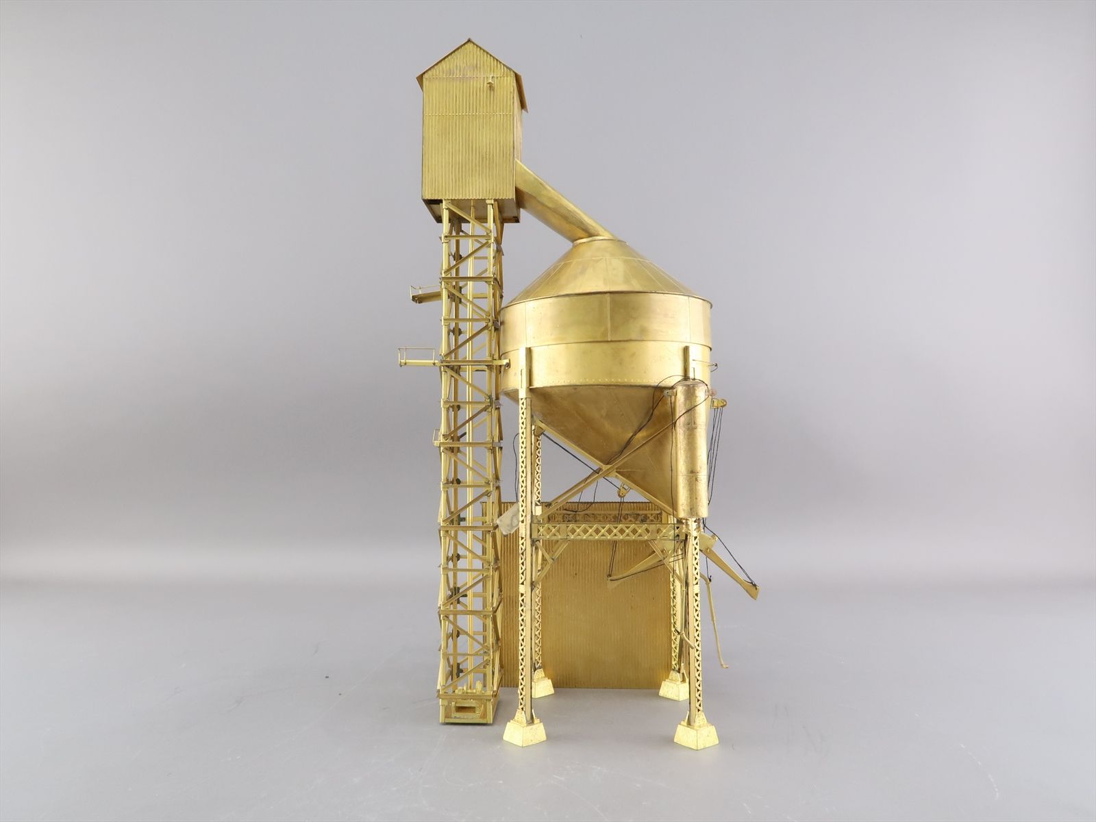 HO Brass Model Structure - OMI 3356 Ogle Coaling Tower - Unpainted ...