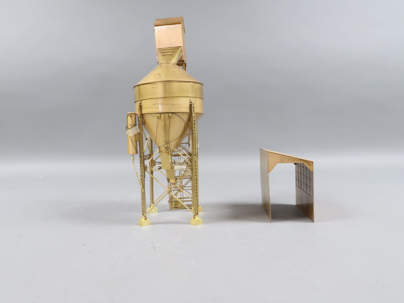 HO Brass Model Structure - OMI 3356 Ogle Coaling Tower - Unpainted ...