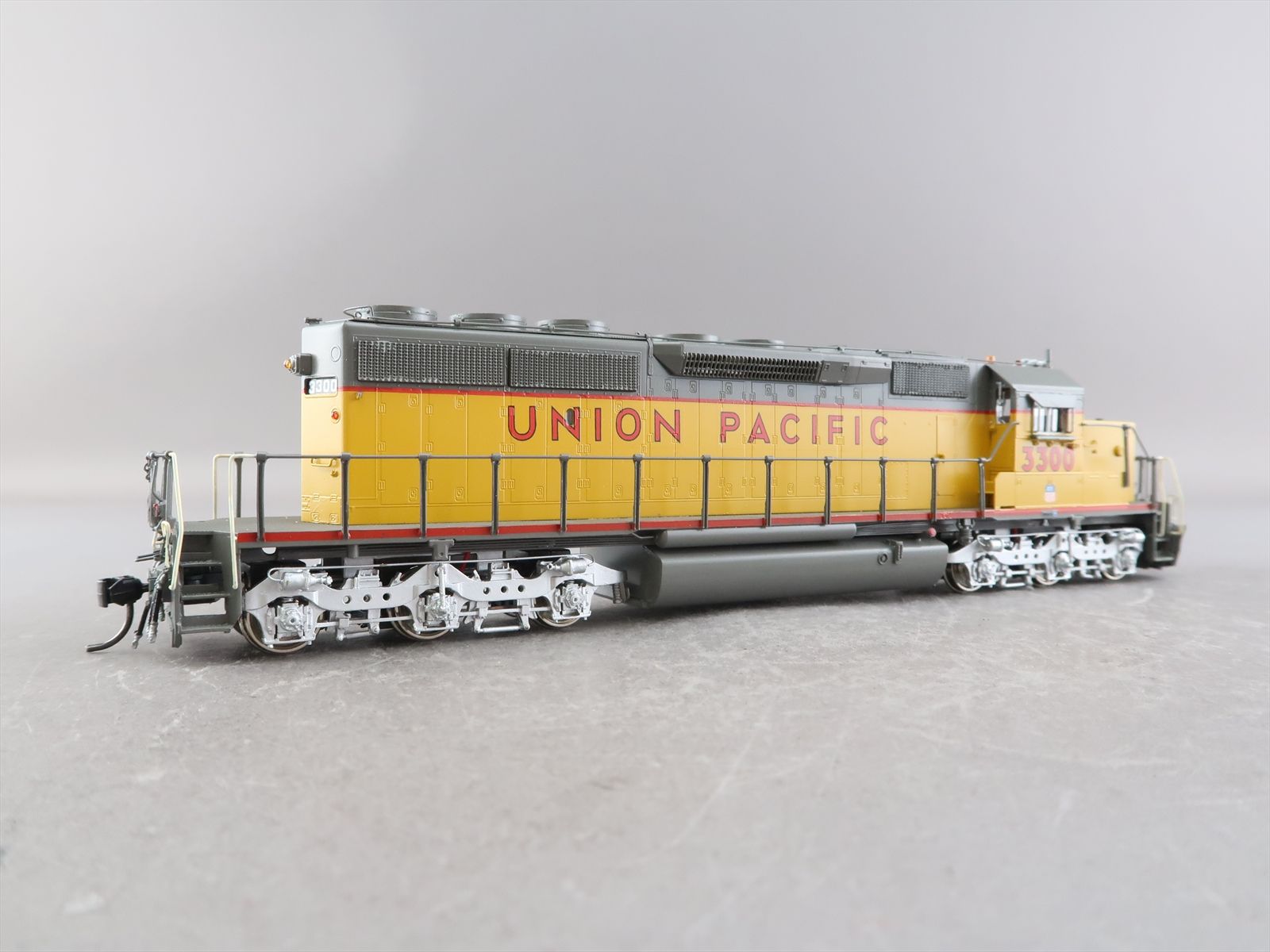 HO Brass Model - OMI 5330 UP Union Pacific SD40-2 Extended Range ...