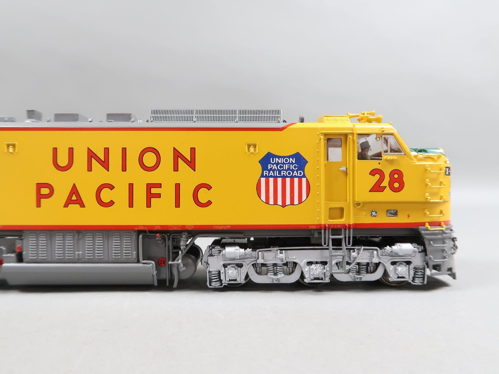 HO Brass Model - OMI 6573.1 UP Union Pacific 8500HP 3 Unit Gas Turbine ...