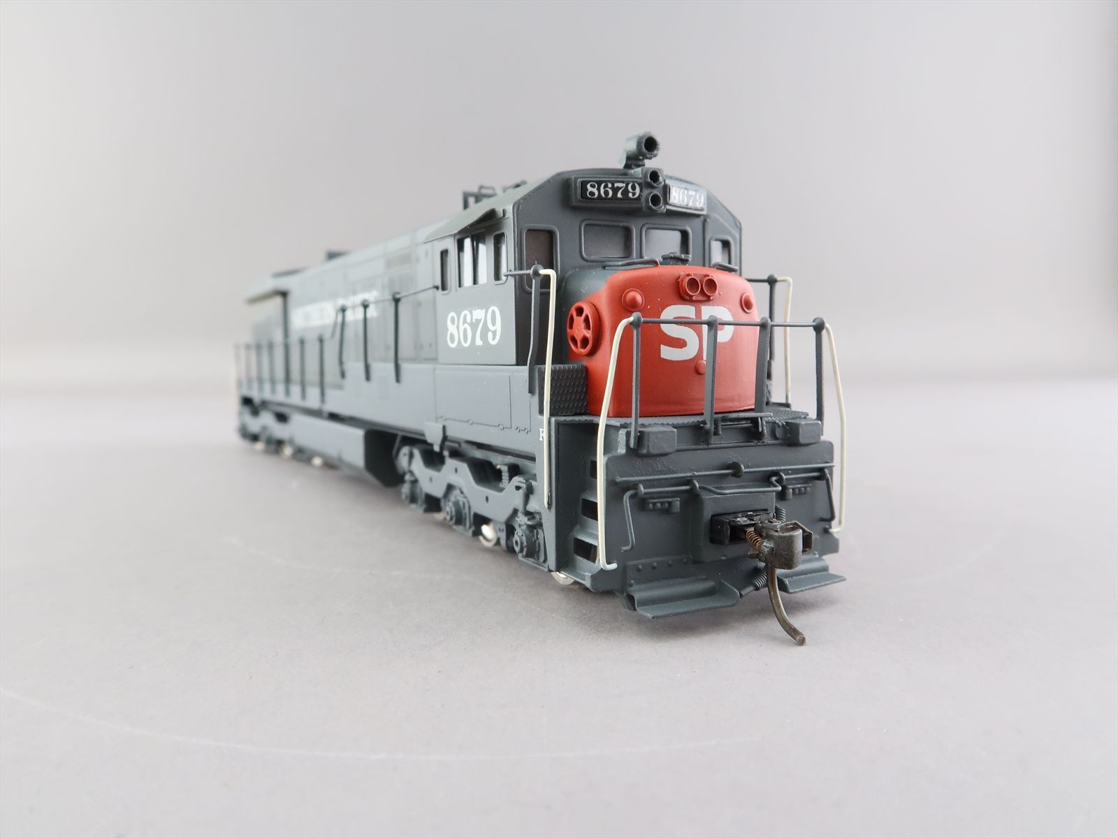 HO Brass Model - Alco D-137 SP Southern Pacific GE U33C #8679 - Custom - Kumata