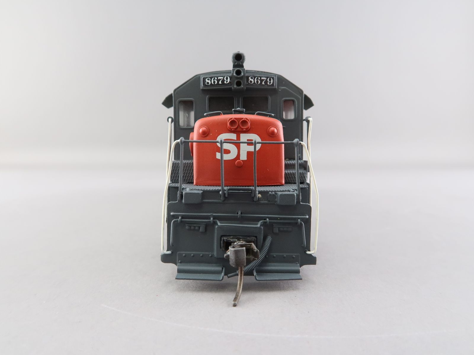 HO Brass Model - Alco D-137 SP Southern Pacific GE U33C #8679 - Custom - Kumata