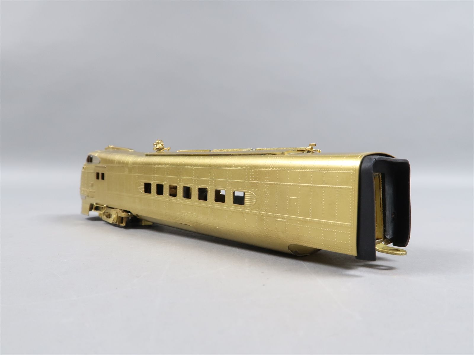 HO Brass Model - OMI 5445 IC Illinois Central 5-Car Articulated Train ...