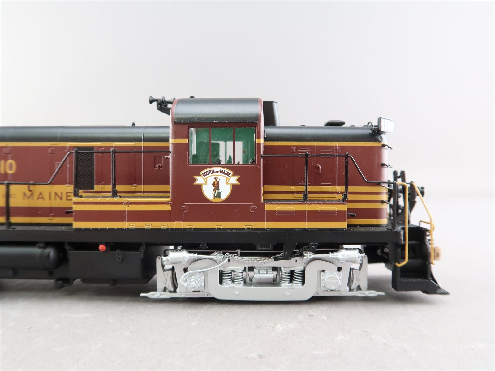 HO Brass Model - OMI 087010107.1 B&M Boston & Maine ALCO RS-3 Phase III Maroon Black Dulux Gold ...